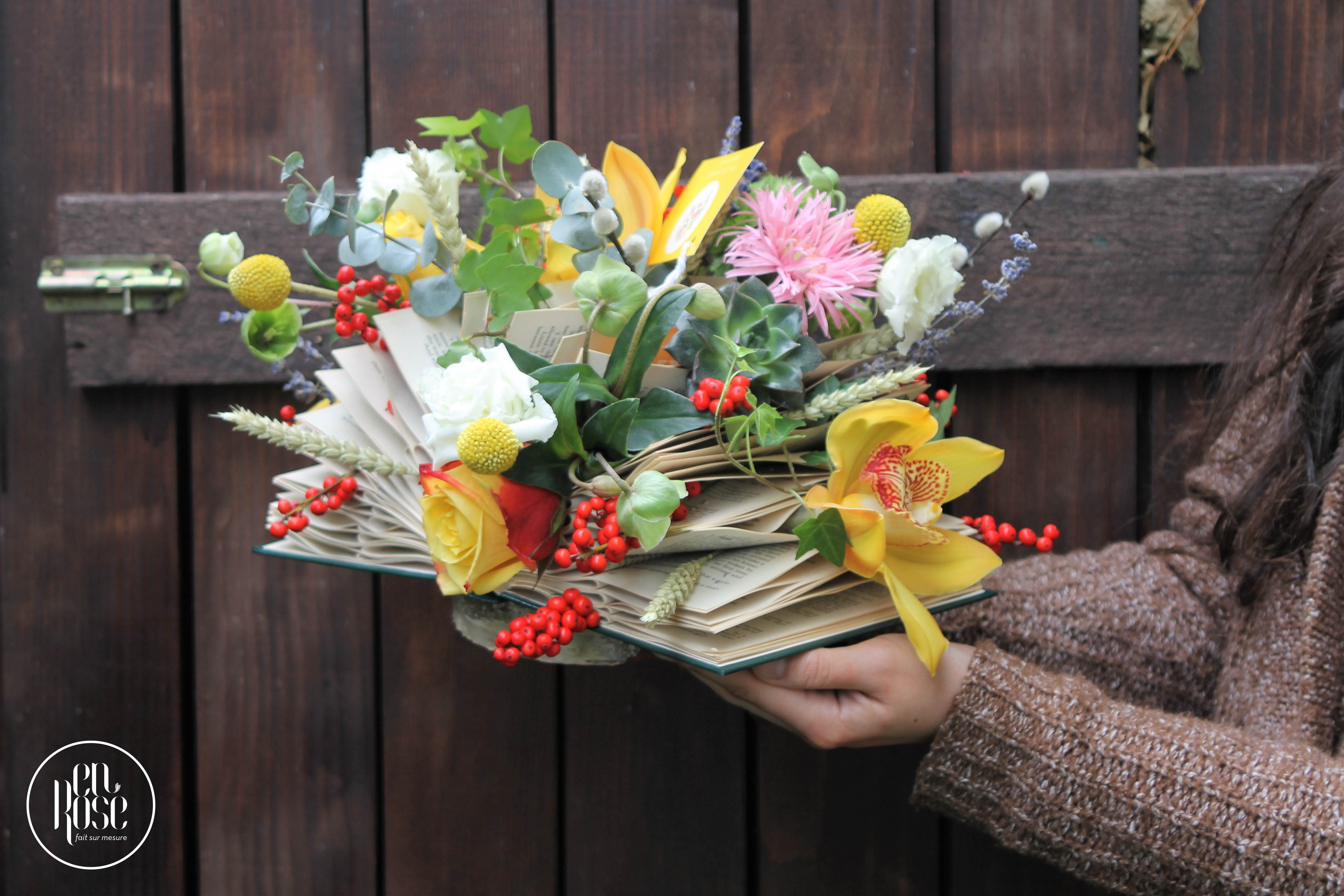 Aranjament floral Book of colors - enRose